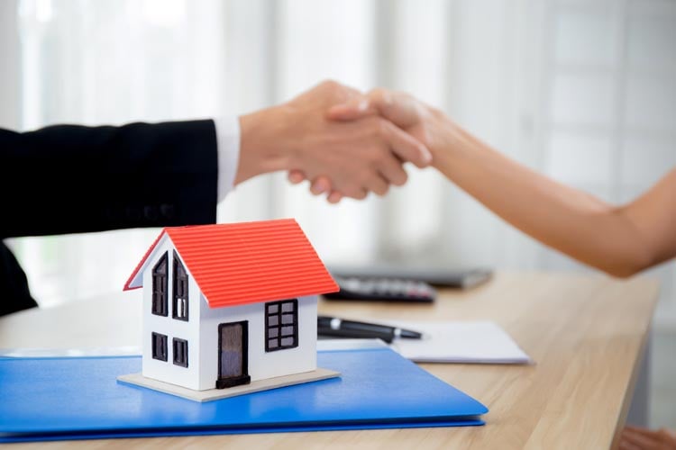 Can a Joint Tenant Sell or Transfer Their Interest?