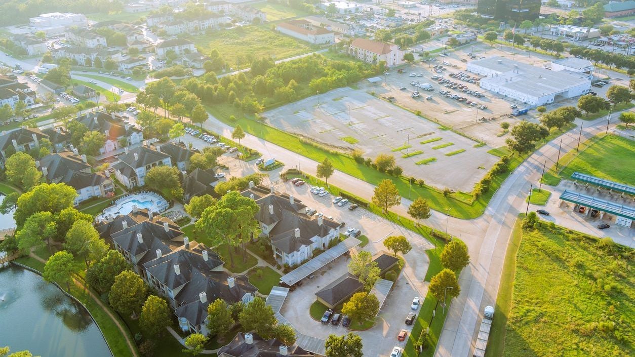 How to Calculate Capital Gains When Selling Partial Ownership of Property